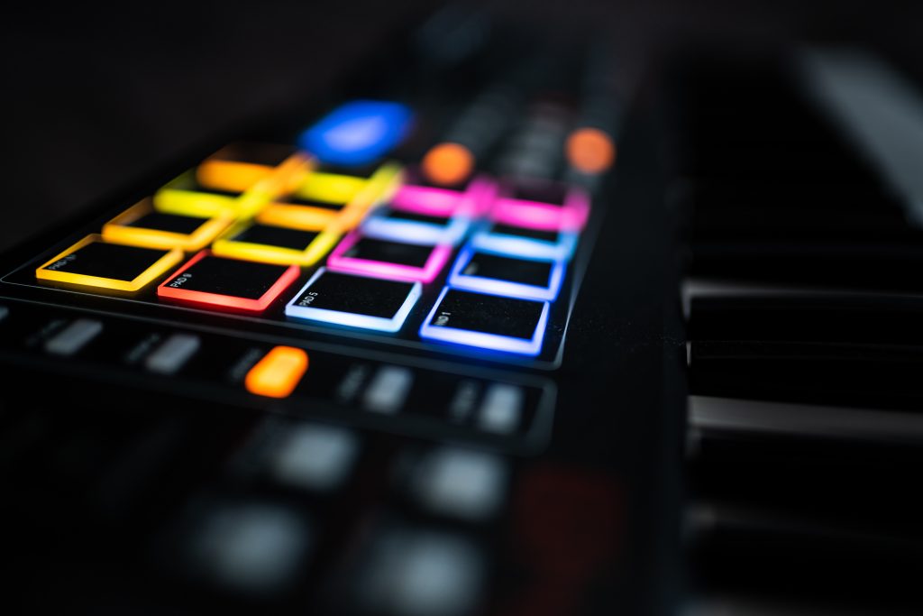 What Is An 808 Drum? 8 Ways To Make Crazy 808s - Unison