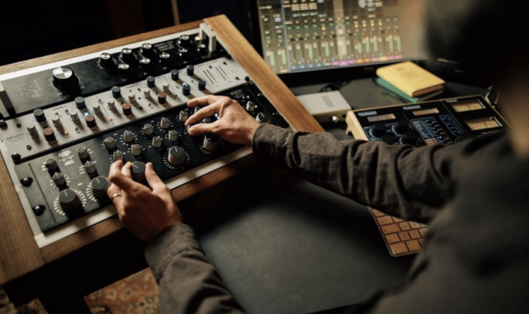 The #1 Audio Mastering Course EVER + Powerful Mastering Tips