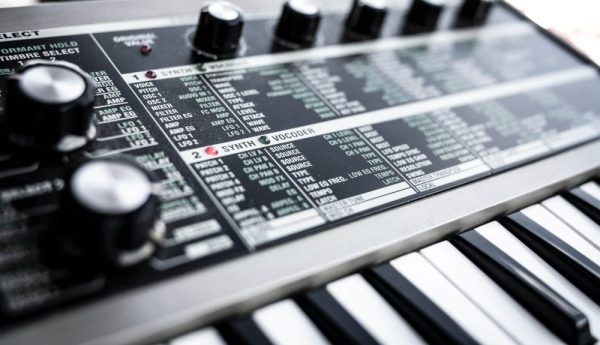 Electronic Music Production: How To Create Addicting Tracks